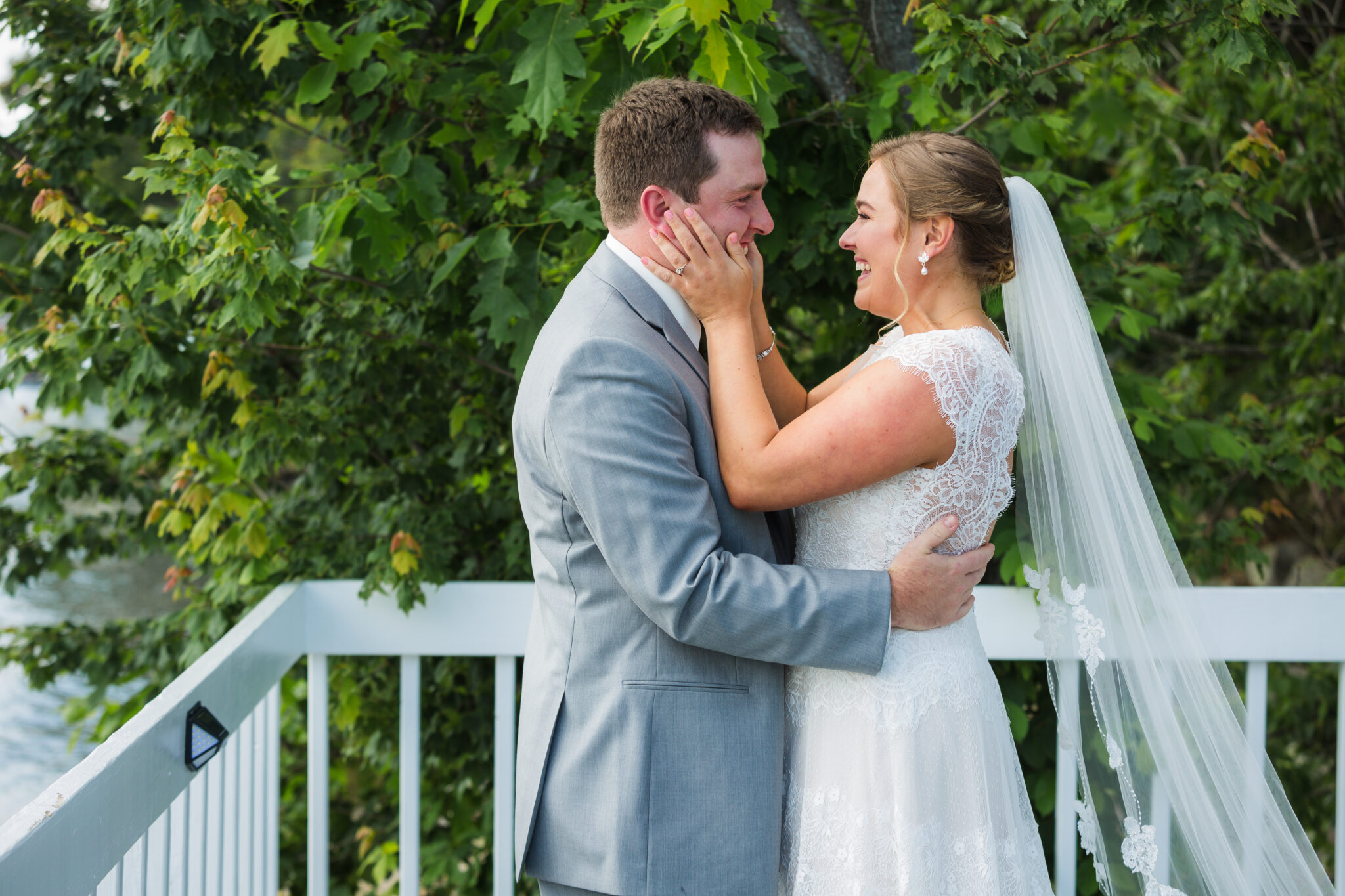 Newfound Lake Inn | Kiss the Bride Wedding Photography